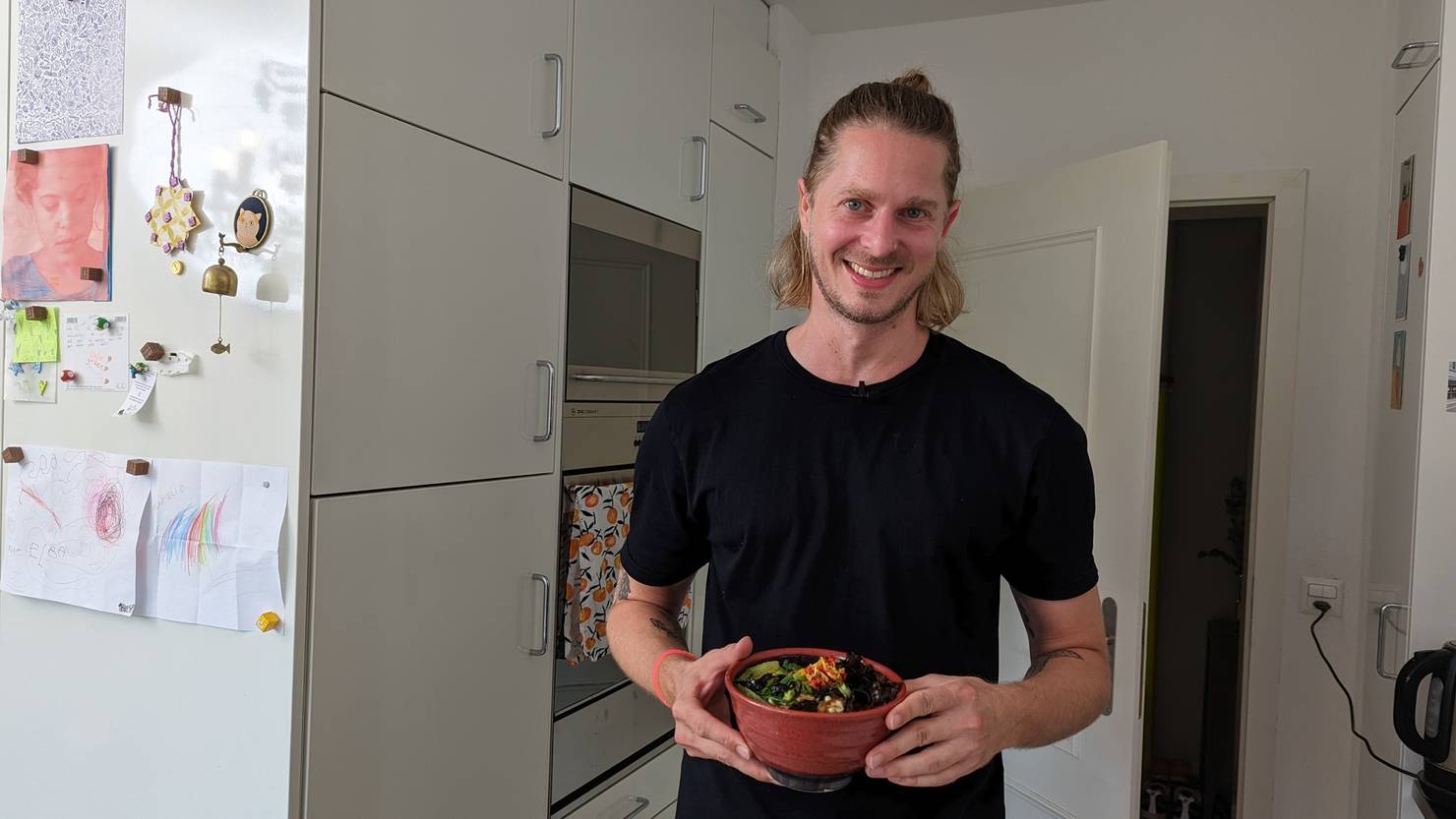 Christian Müller aus Zürich mit Rezept «Ramen» | TeleZüri
