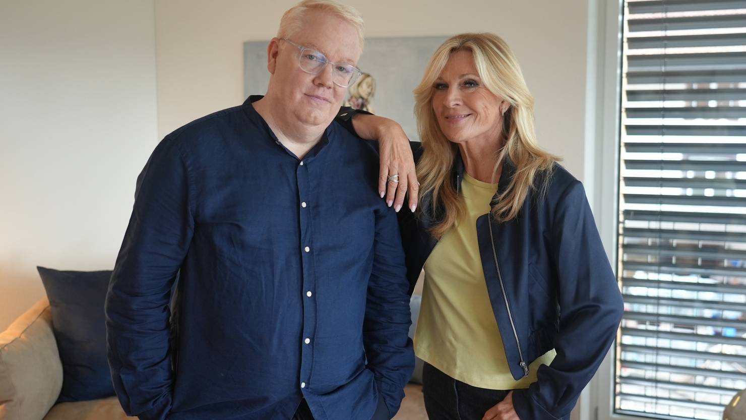 Pea Weber - Friday Night Host und TV-Produzent | Tele1