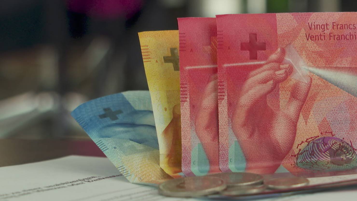 Bargeld oder Karte? Ostschweiz vor Abstimmung zur Bargeld-Initiative ...
