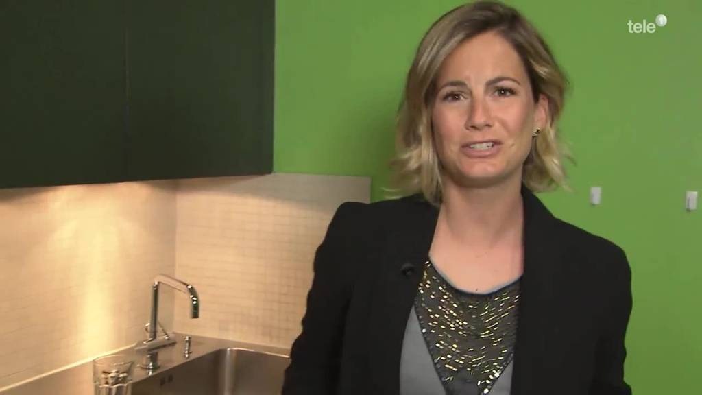 Fabienne Bamert als Älplerin - Tele 1 Fabienne Bamert als Älplerin - Tele 1