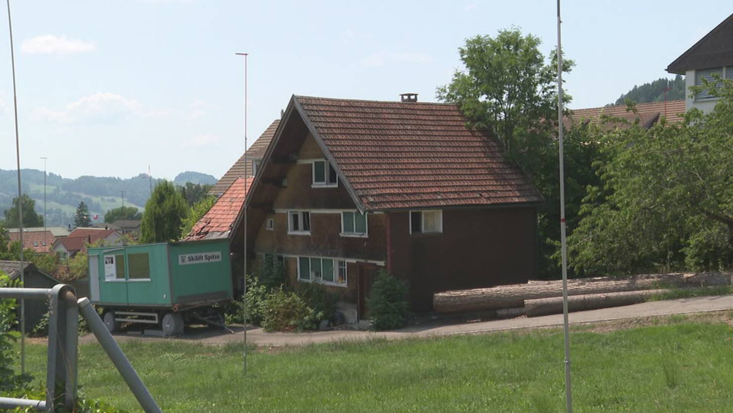 Bizarres Versteckspiel: Wo lebt der Gemeindepräsident von Eggersriet ...