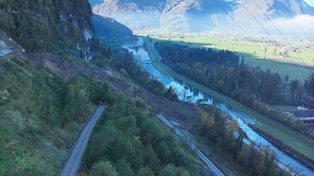 Verstopfung der Linth bleibt nach Erdrutsch vorerst bestehen | Radio Central