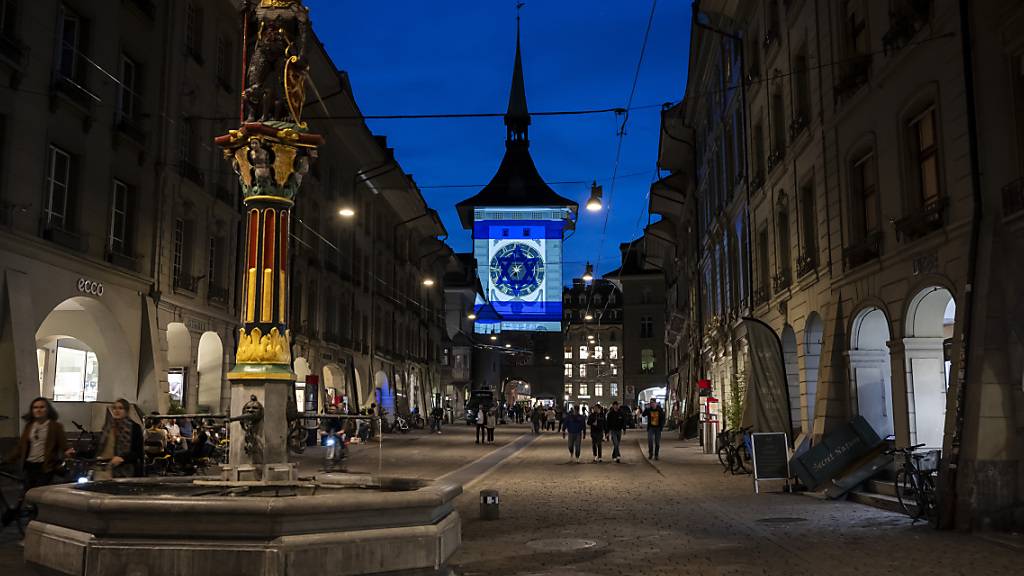 Zwei Schweizer unter den Opfern des Terrorangriffs der Hamas | Radio ...