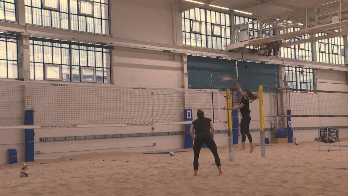 Sport mit Nina Brunner und Tanja Hüberli | Tele1