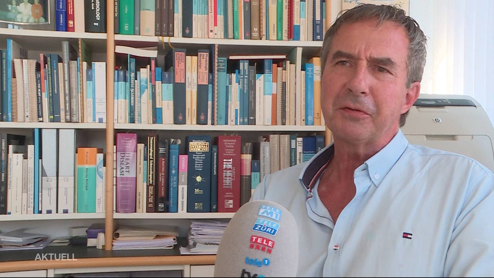 Kritiserte regjeringens koronapolitikk. Ble innlagt på psykiatrisk ...