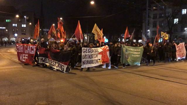 Anti-WEF-Demo in Zürich | TeleBaern