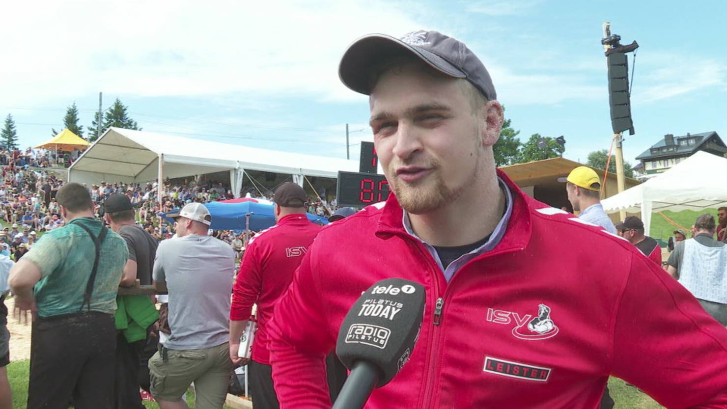 Kanton Schwyz: Pirmin Suter am Rigi Schwingen | Tele1