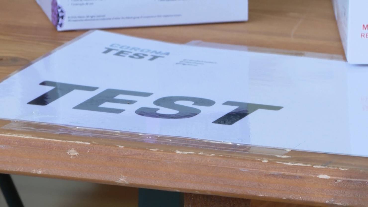 Bund ändert Test-Strategie: Müssen wir bald wöchentlich zum Spucktest ...