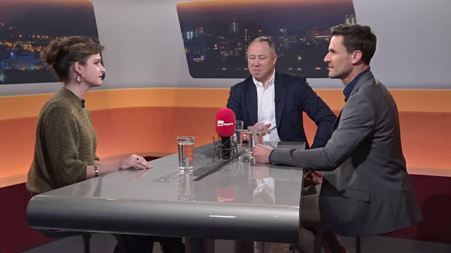 Alt-Bundesrat Ueli Maurer ausladen? | TeleM1 Alt-Bundesrat Ueli Maurer ausladen? | TeleM1