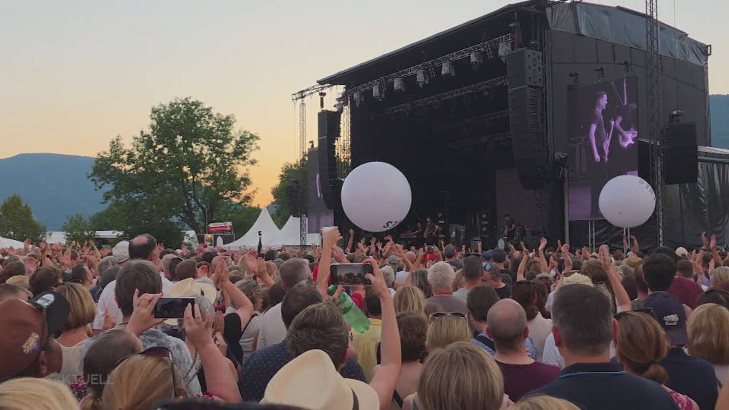 Weltstar in Kestenholz: Brian Adams tritt bei Musikfestival auf | TeleM1