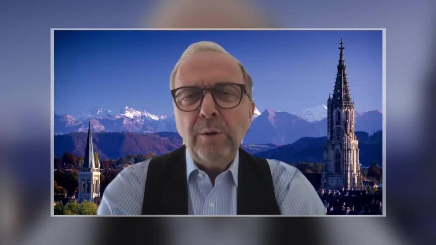 Prof. Daniel Buser auf dem «Sofa Jaune» | TeleBaern