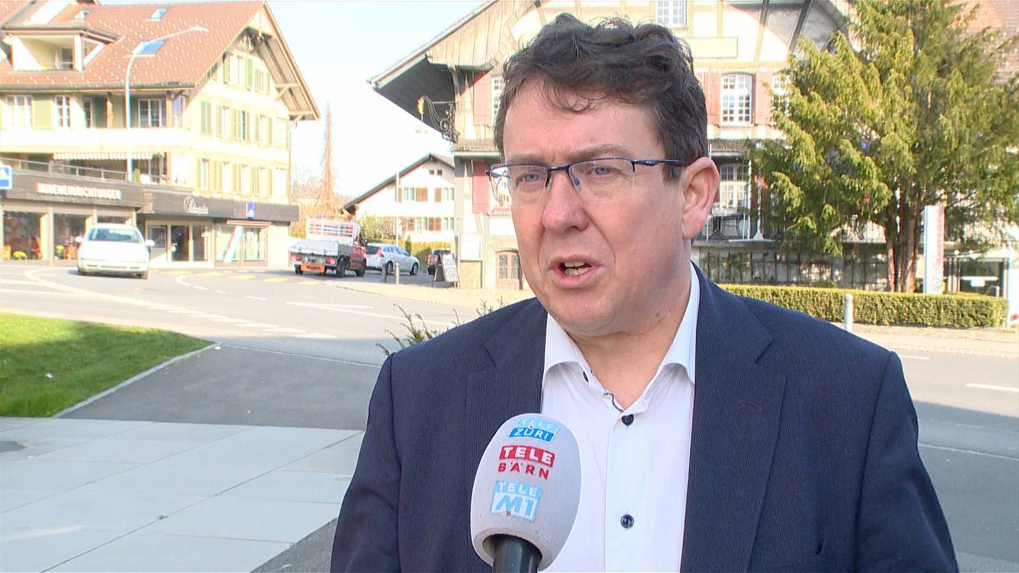 Wegen Corona-Krise: Albert Rösti bleibt bis auf weiteres SVP-Präsident ...