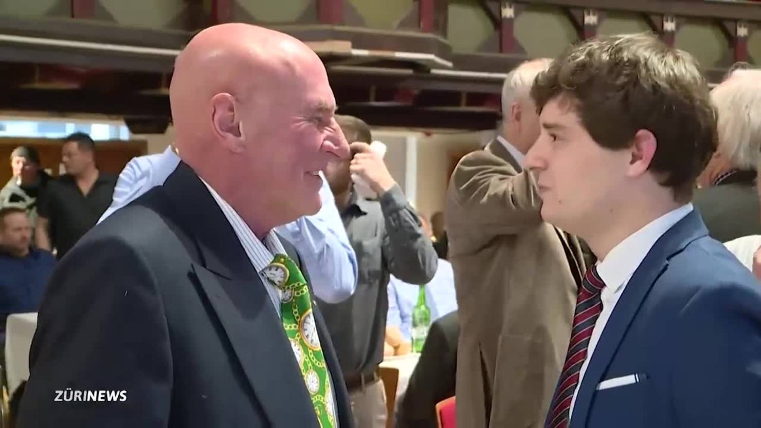 Gegner werfen SVP Doppelmoral vor: Benjamin Fischer erhielt wohl doch ...