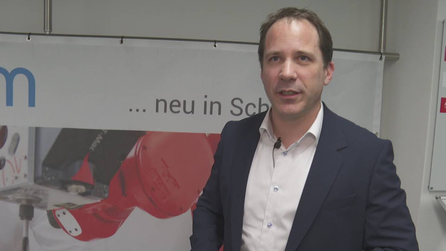 Neues Forschungszentrum CSEM im Kanton Schwyz eröffnet | Tele1