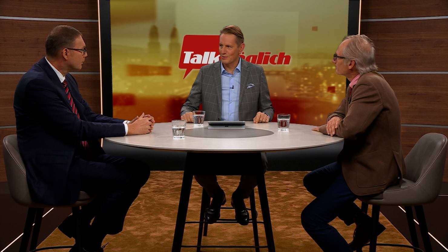 Kahlschlag bei der Credit Suisse | TeleZüri Kahlschlag bei der Credit Suisse | TeleZüri