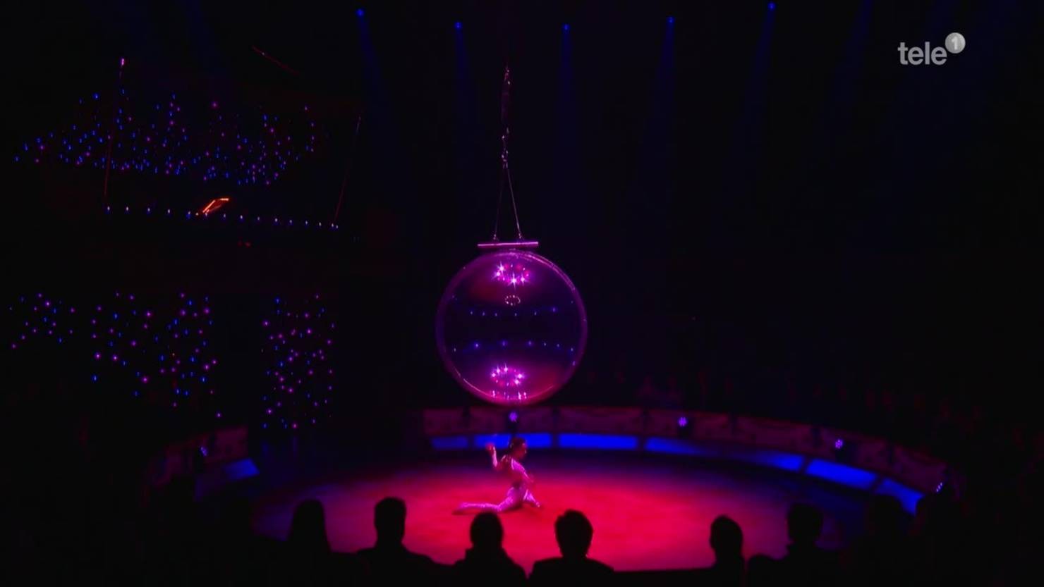 Premiere Zirkus Conelli | Tele1