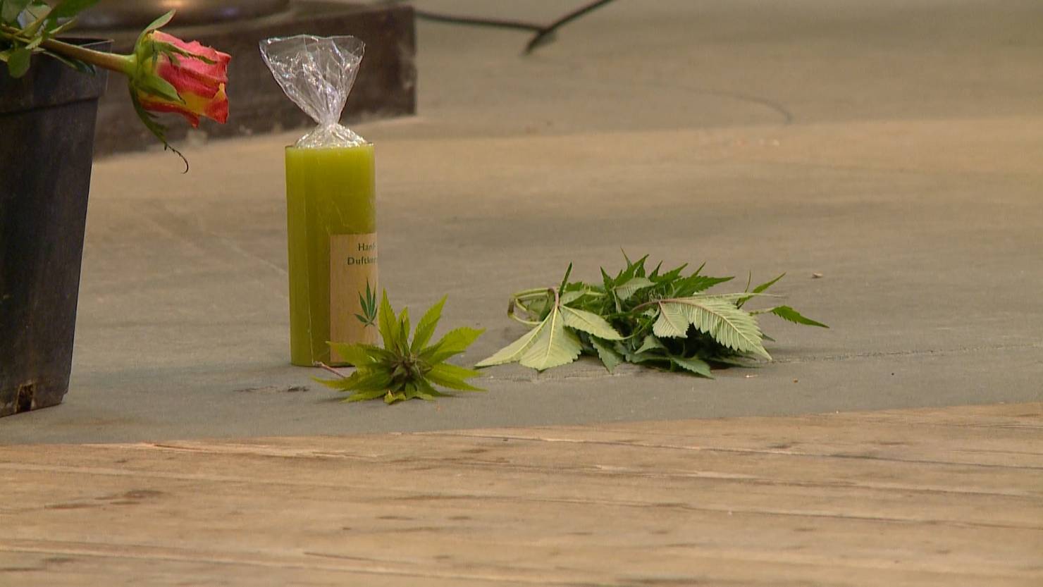 Hanf-Ueli mit Trauerfeier im Grossmünster verabschiedet | TeleZüri