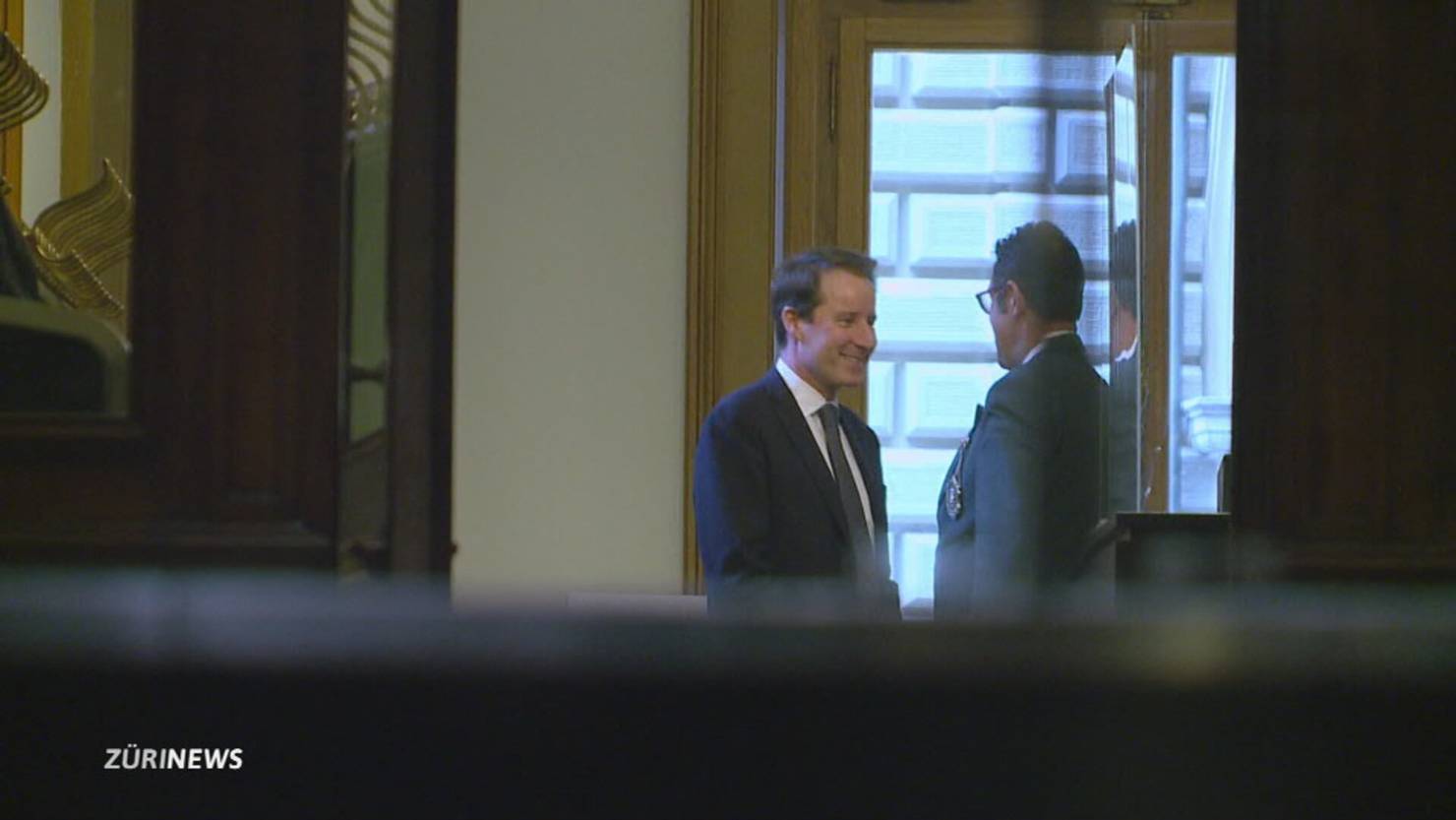 Nach Handgemenge im Bundeshaus: Immunitätskommission entscheidet | TeleZüri