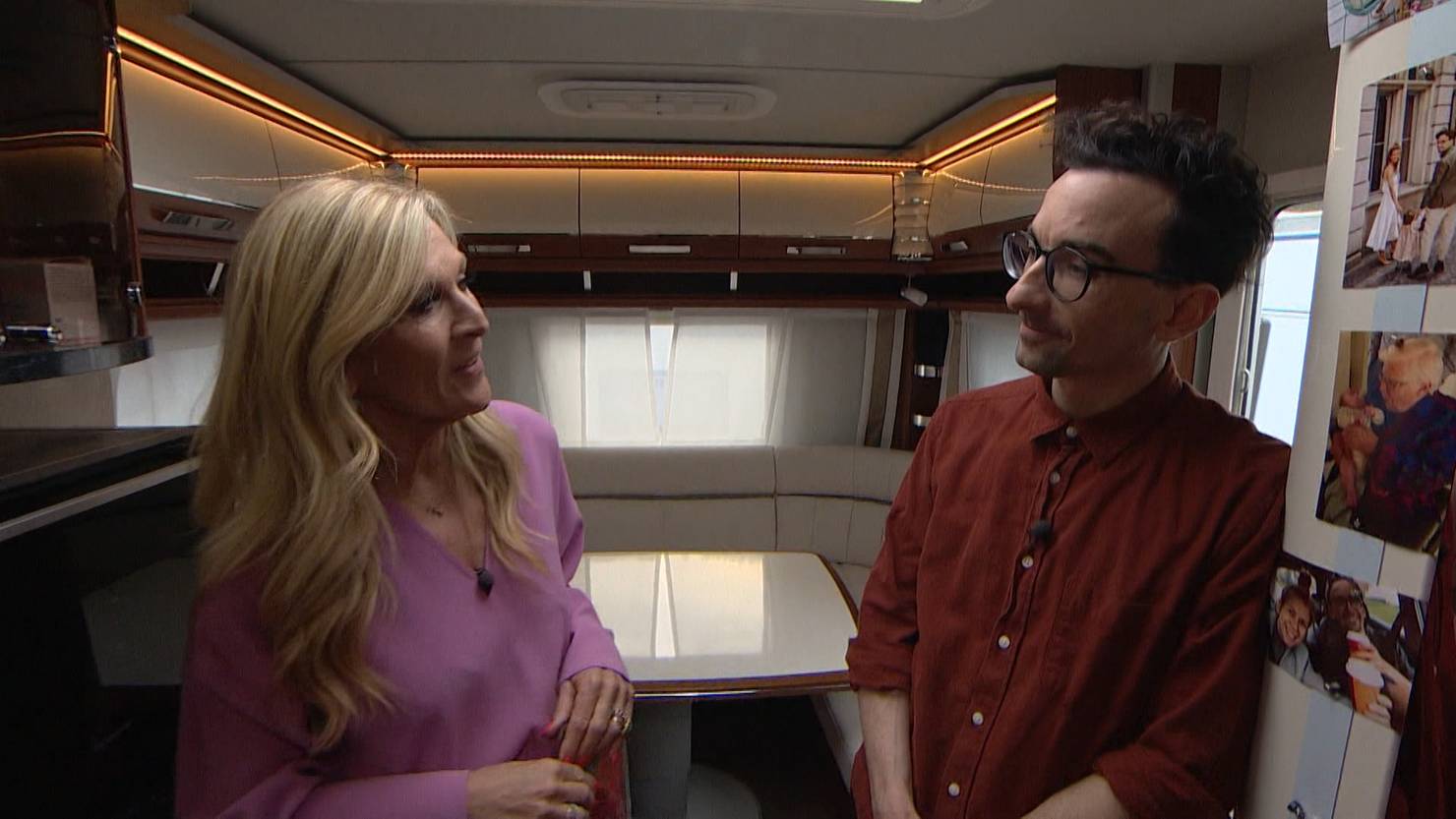 Marc Haller - Komiker und Magier | TeleM1