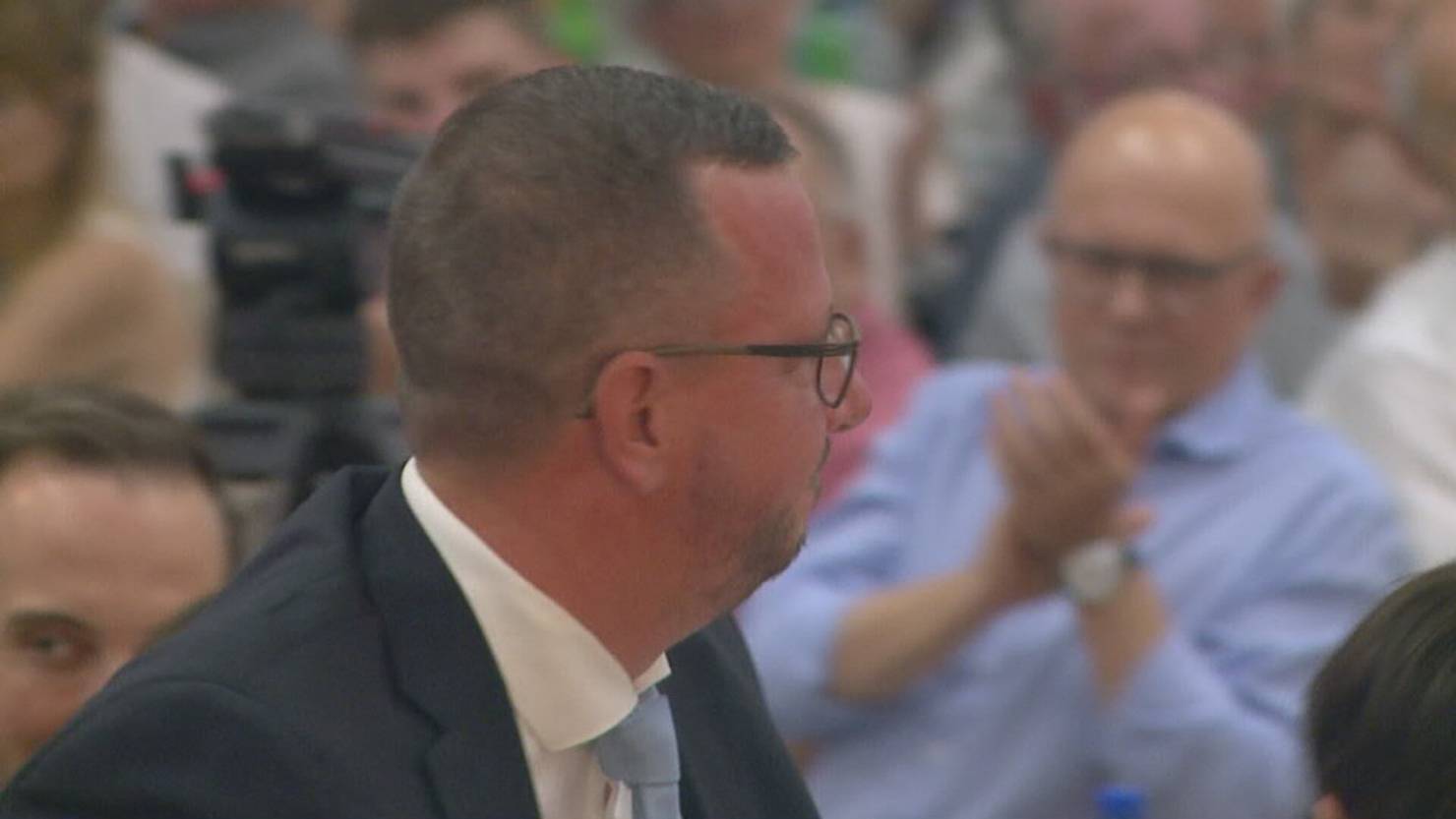 Philipp Matthias Bregy ist neuer Präsident der Mitte | Tele1