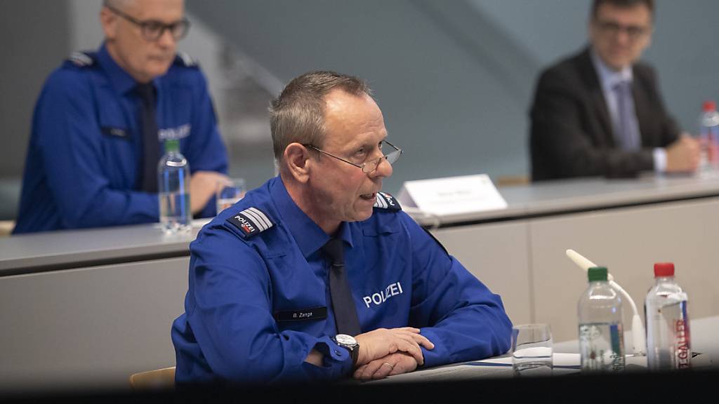 Kommandant der St. Galler Kantonspolizei tritt vorzeitig ab | Radio Central